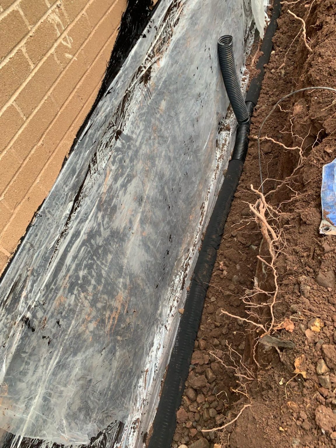 Weeping Tiles | Installation & Crack Repair | Clay Tiles Replacement